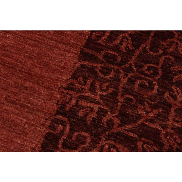 1990s Shabby Chic Transitional Dark Red Wool Rug - 8'4 X 9'6 | Chairish