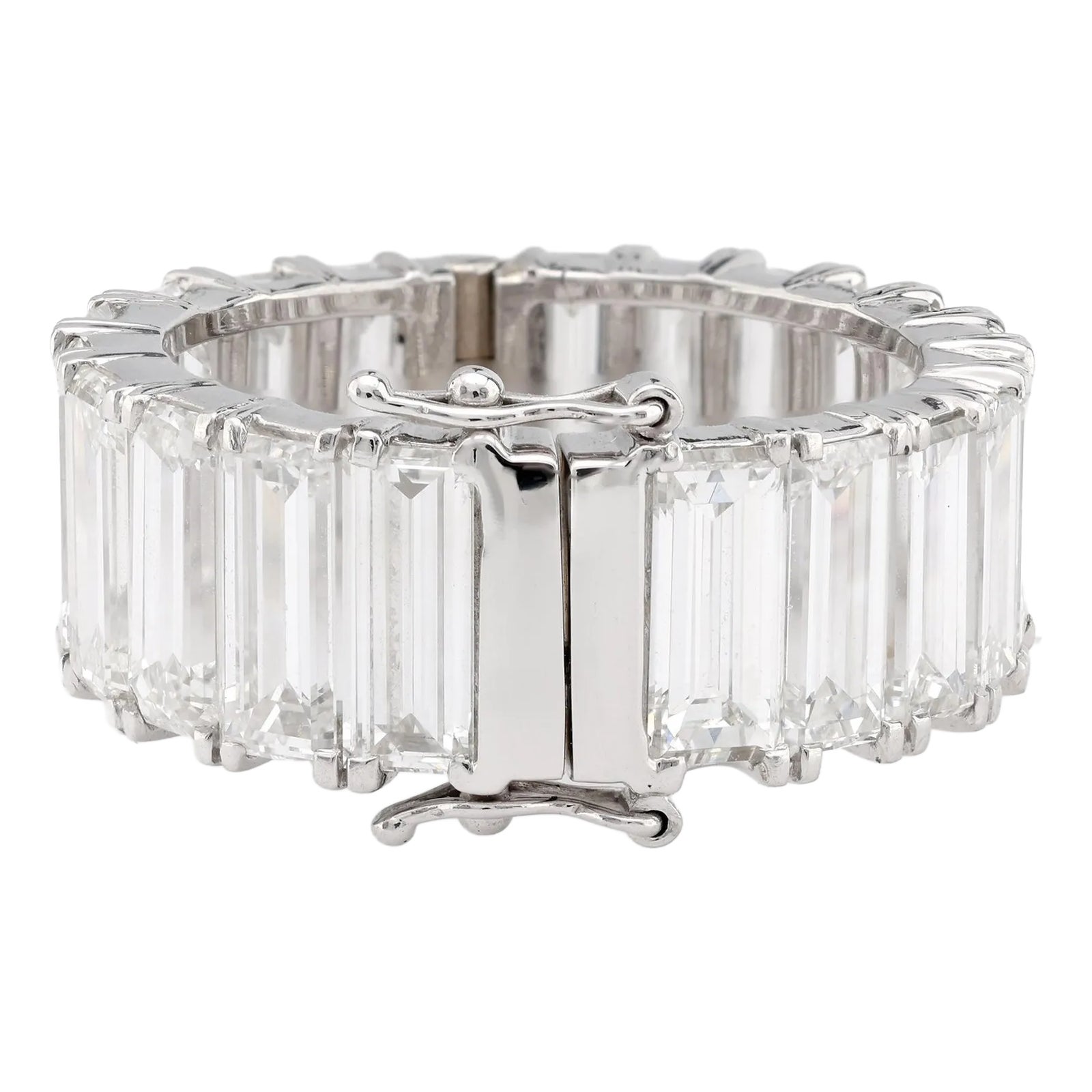 Mid 20th Century Modern 8 Carat Total Weight Diamond Platinum Eternity ...