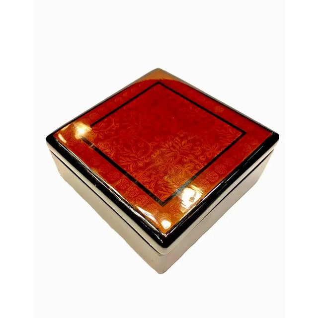 1960s Vintage Kashmir Black Lacquer Papier Mache Box | Chairish