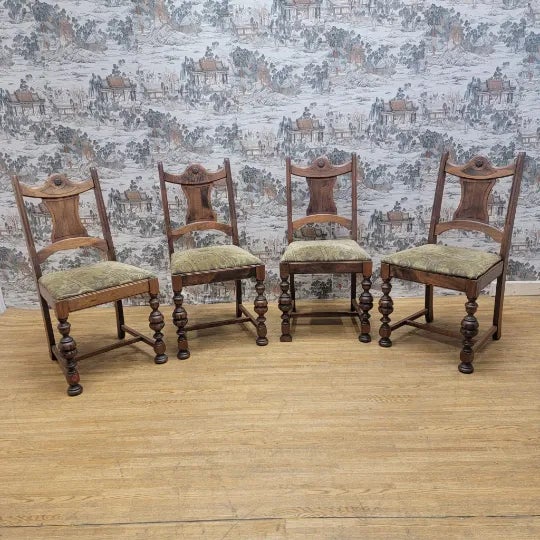 1980s Vintage American Hardwood Dining Table and Chairs - Set of 5 ...