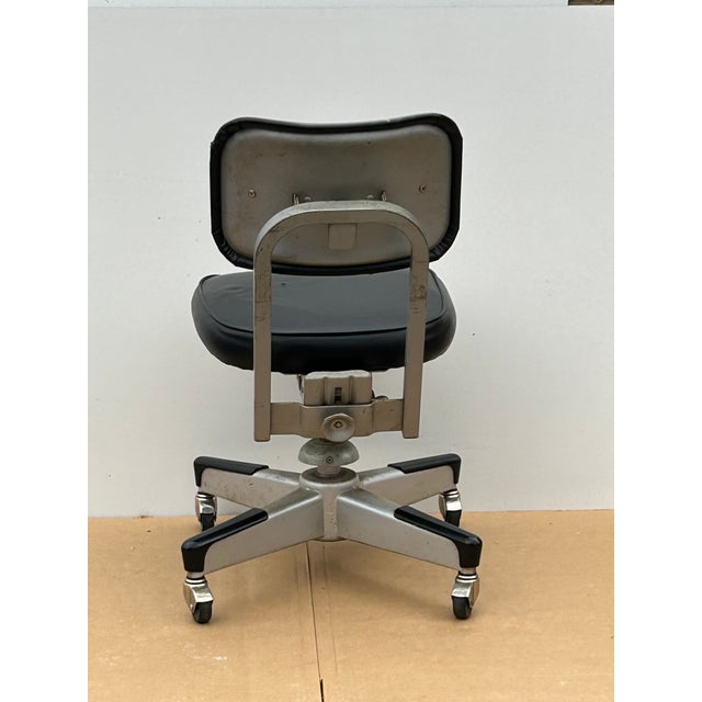 Mid 20th Century Mid-Century Modern United Chair Company Black Rolling ...