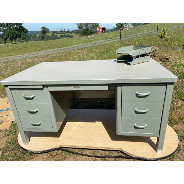 Mid 20th Century Modern Metal Tanker Desk | Chairish