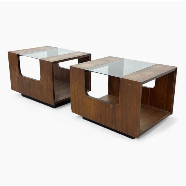 Pair Lane American Mid-Century Walnut Veneer Side Tables | Chairish