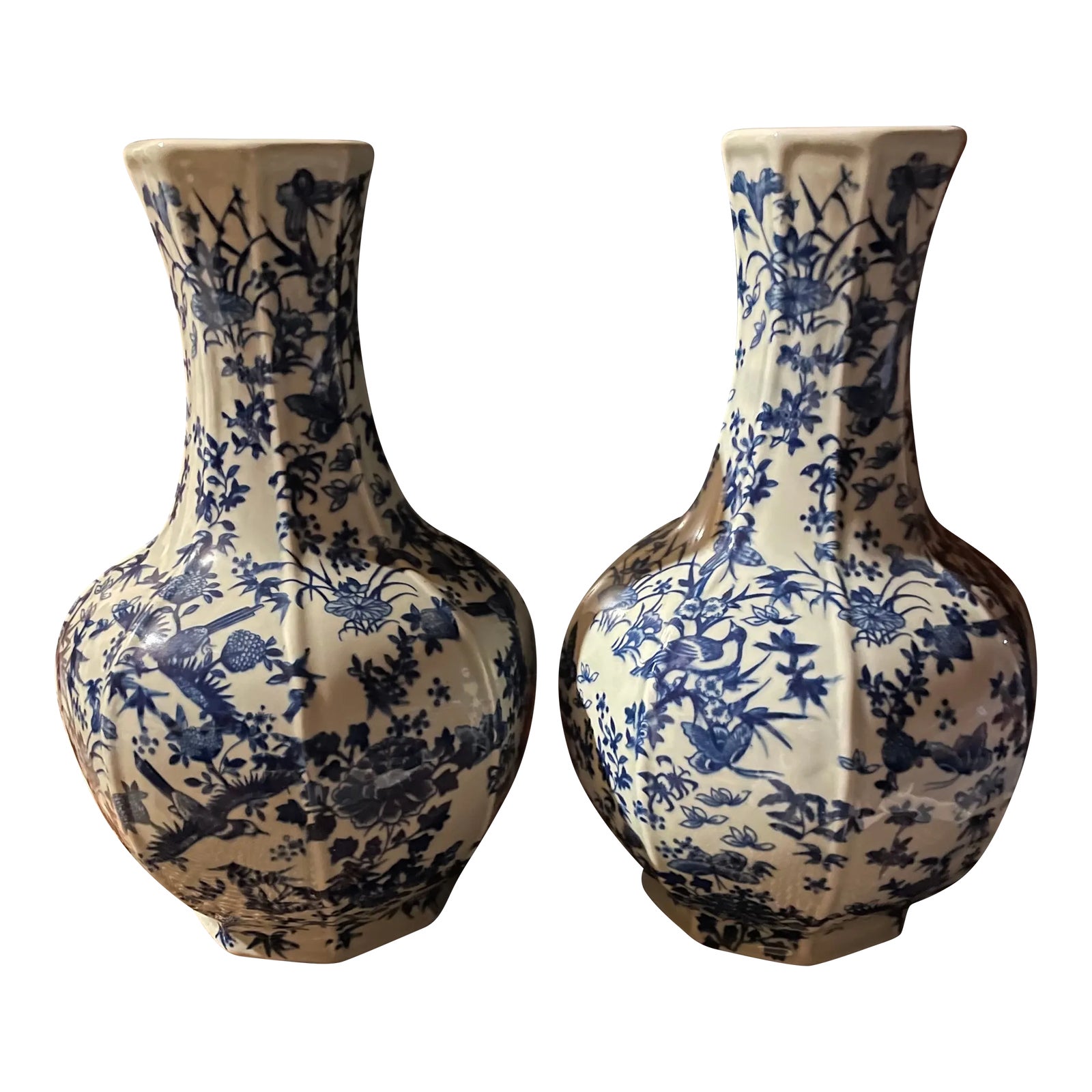 Pair of Late 20th Century Chinese Reproduction Vases | Chairish