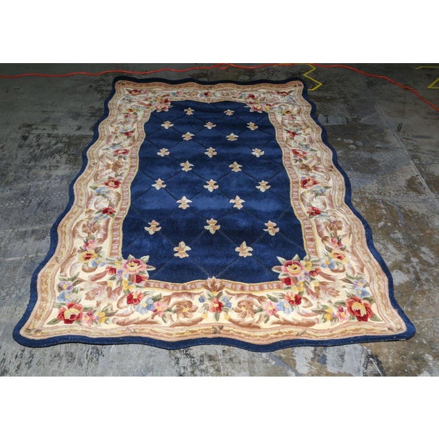 Rug - Fleur De Lis Scallop Wool Rug - 5' X 8' | Chairish