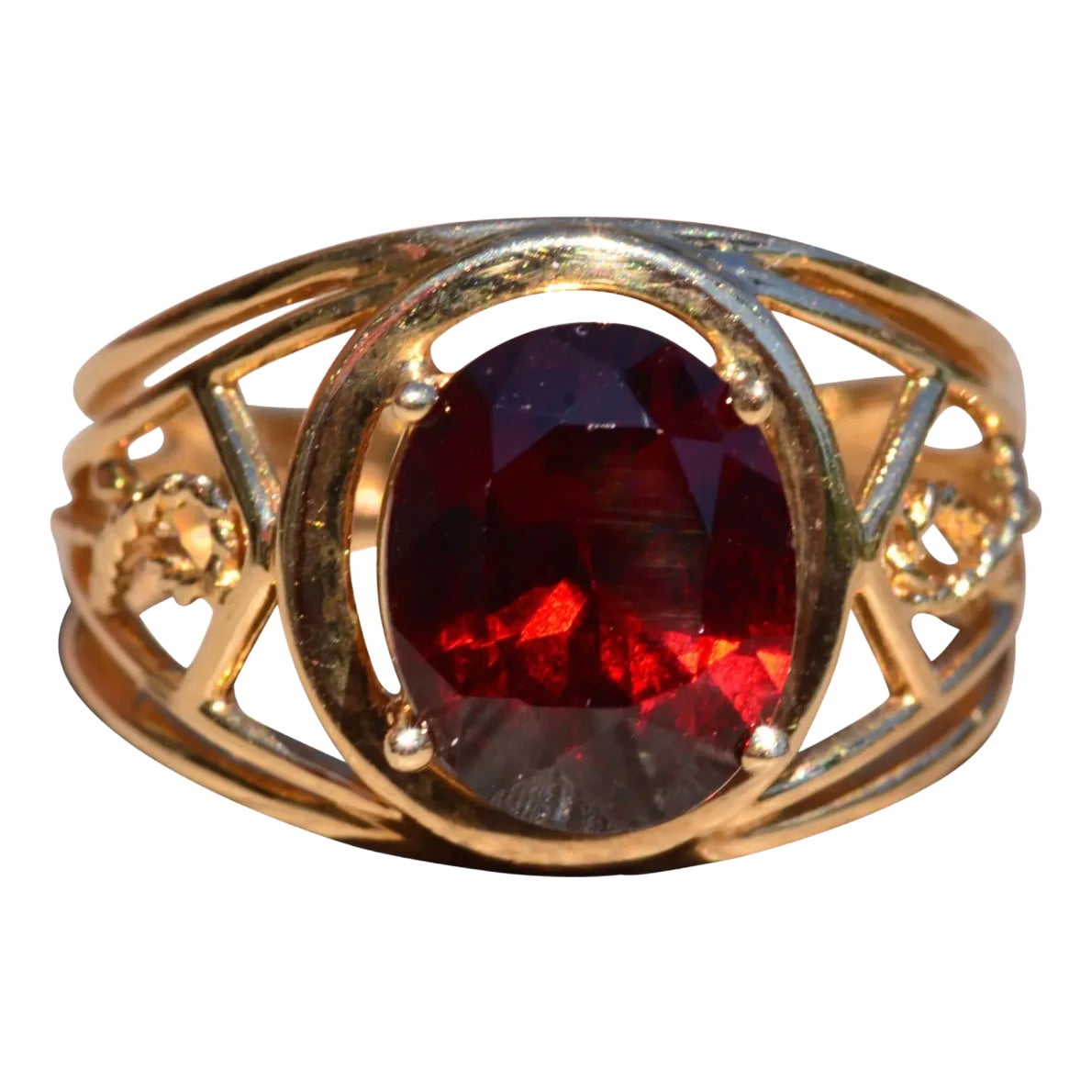 The Penrose Avenue: Garnet Filigree Ring in Yellow Gold | Chairish