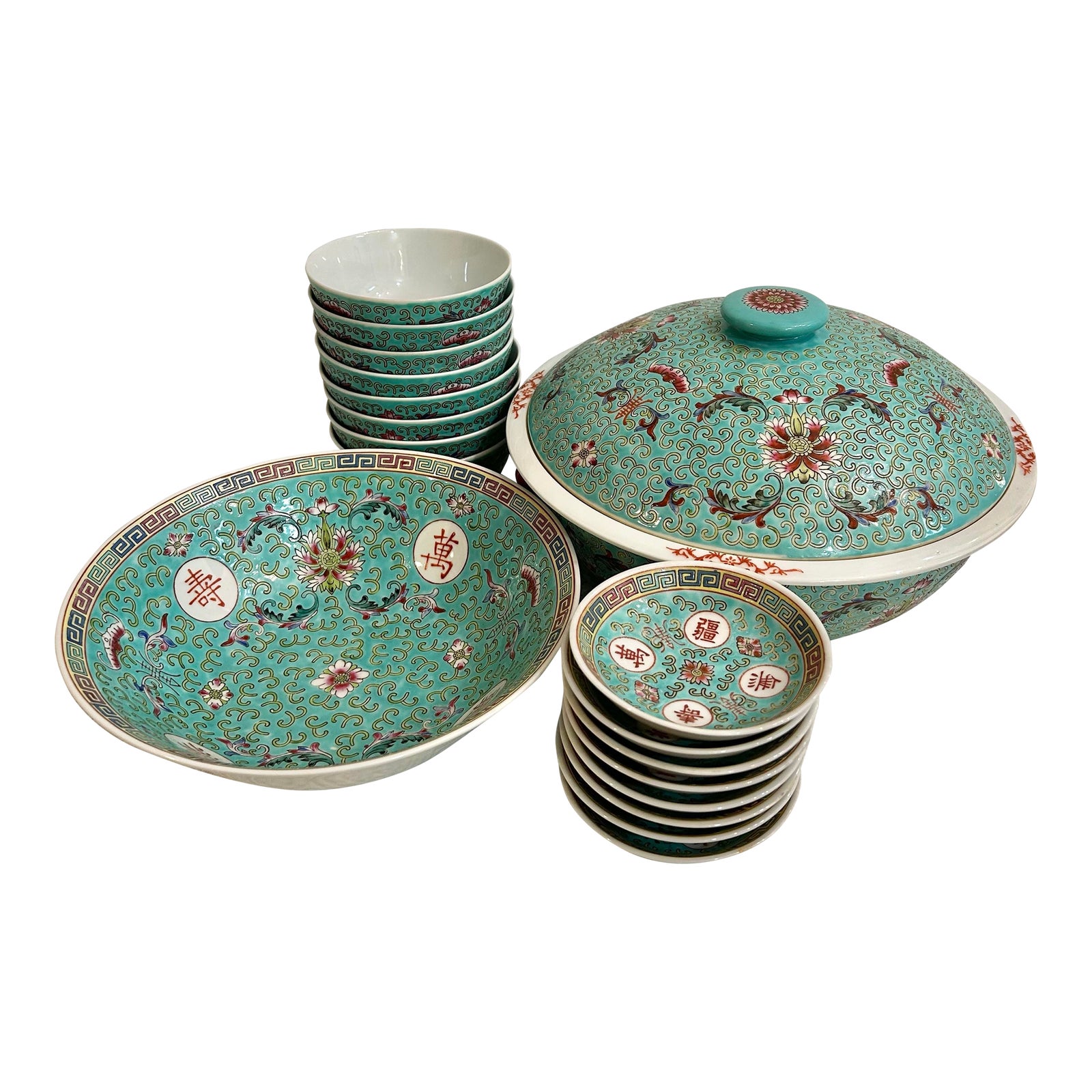 Mid to Late 20th Century Chinoiserie Famille Rose Mun Shou Porcelain ...