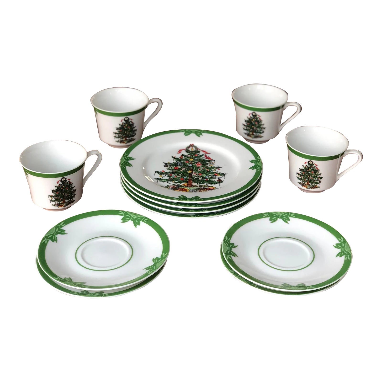 Vintage Georges Briard Christmas “Yule Tide” Cups, Saucers, and Dessert ...