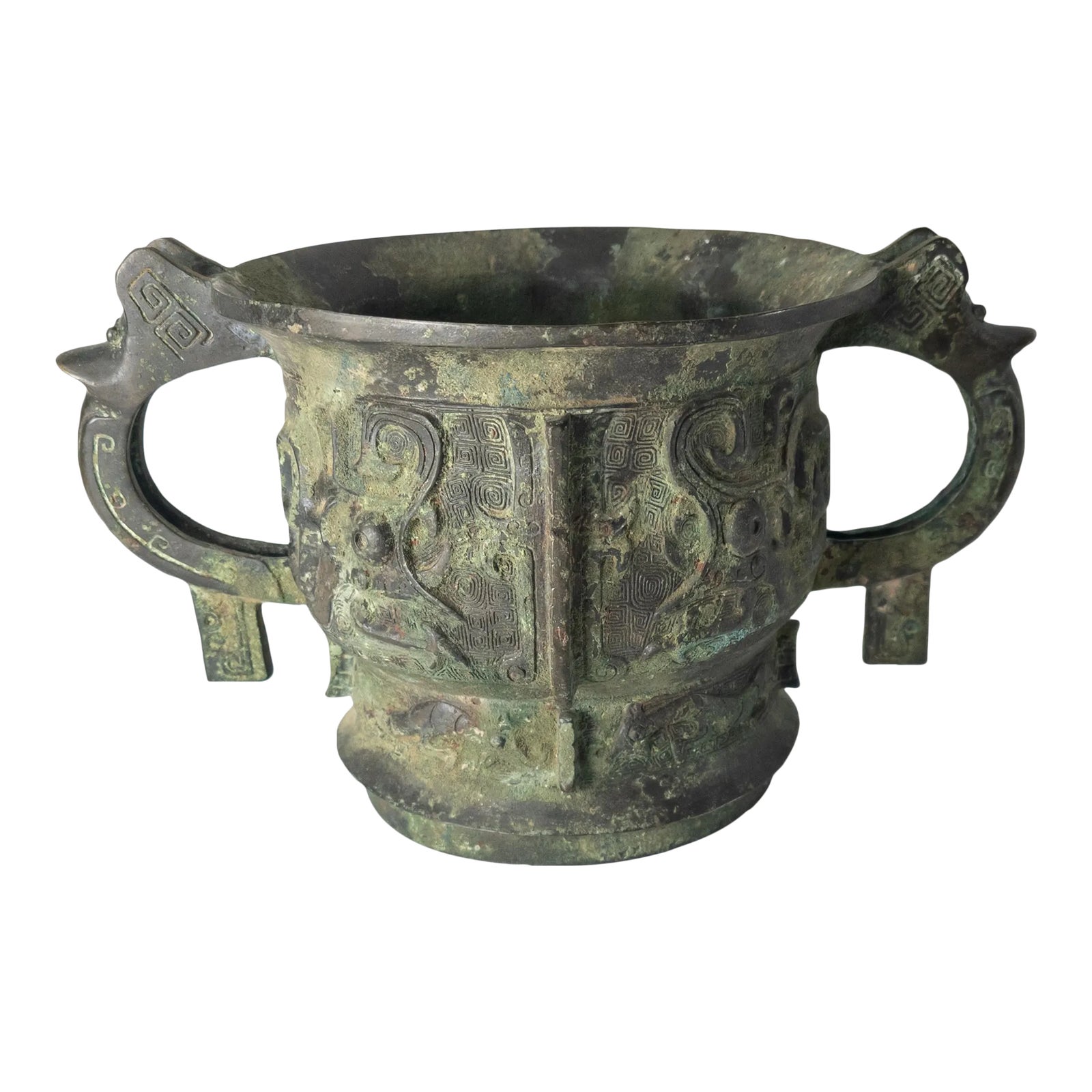 20th Century Chinese Archaisitic Ritual Bronze Gui Vessel Verdigris ...