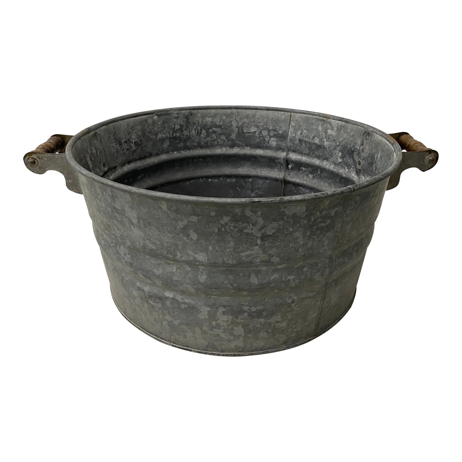Vintage Galvanized Metal Garden Wash Tub Farm Bucket C.1930s | Chairish