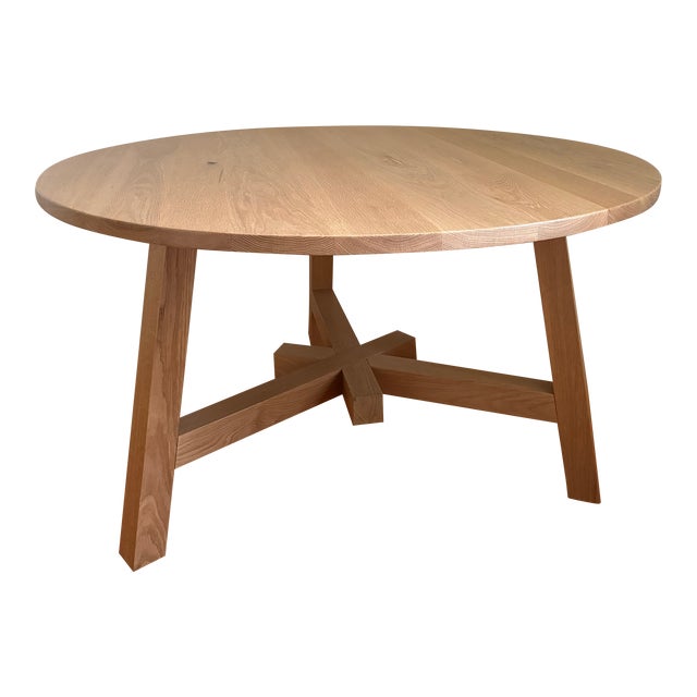 Vermont Farm Table Dairy Round Dining Table | Chairish