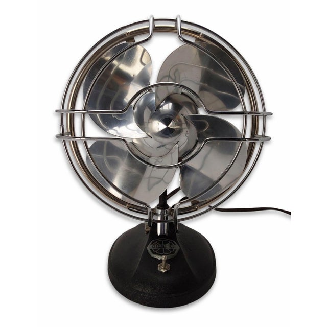 Circa 1937 Art Deco/Modernist Gilbert Aristrocrat "Swan" Oscillating ...