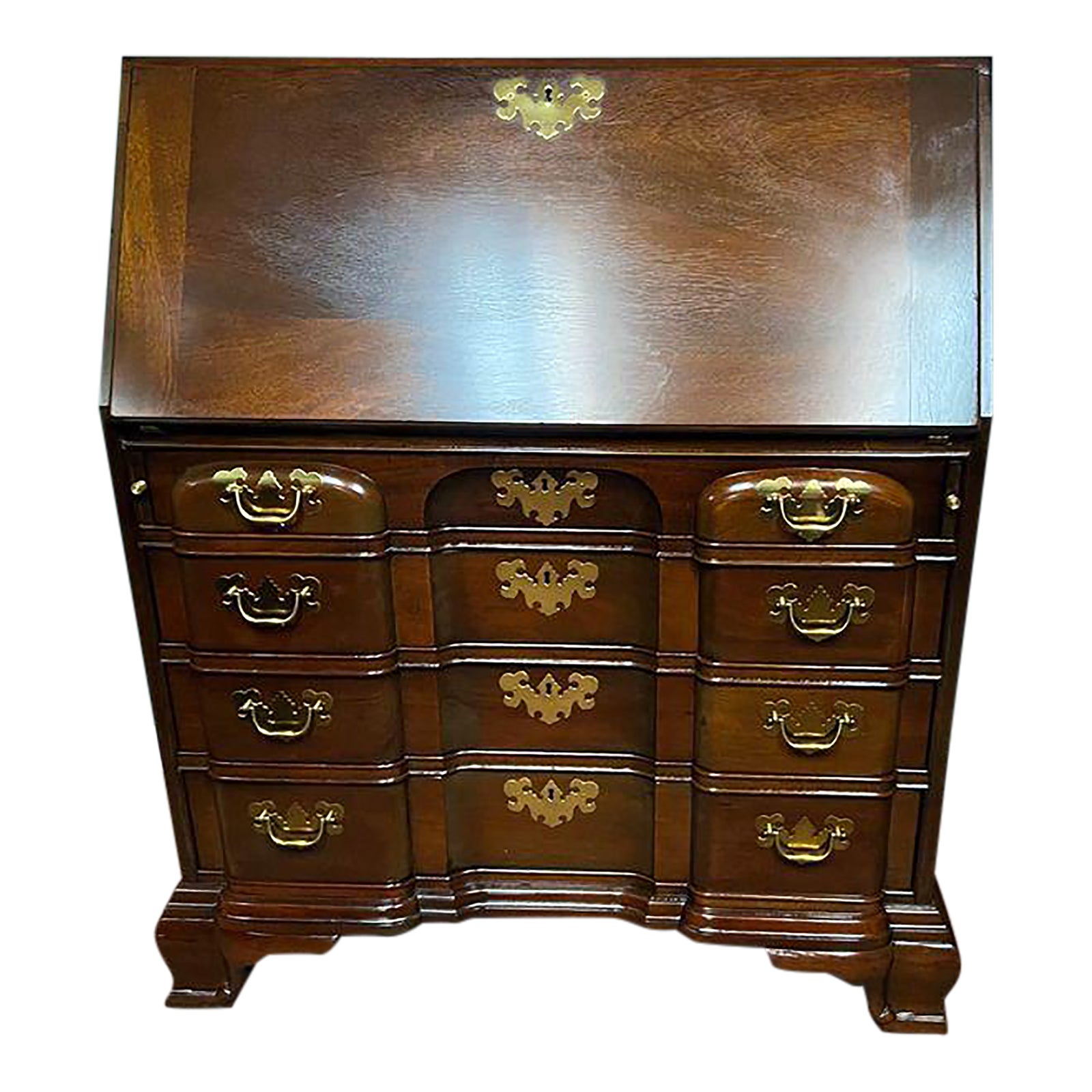20th Century Council Craftsmen Chippendale Style Mahogany Serpentine ...