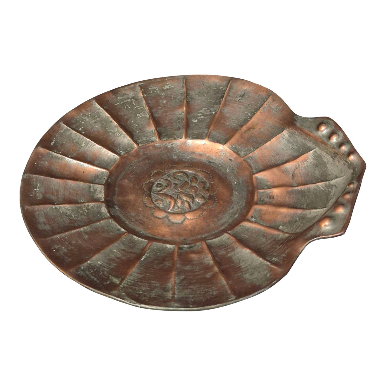 Vintage Arts & Crafts Hand Hammered Copper Sea Shell Shaped Floral ...
