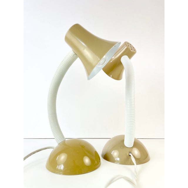 Set 2 Vintage Modern 80s / 90s Gooseneck Desk Lamps in Tan & White ...