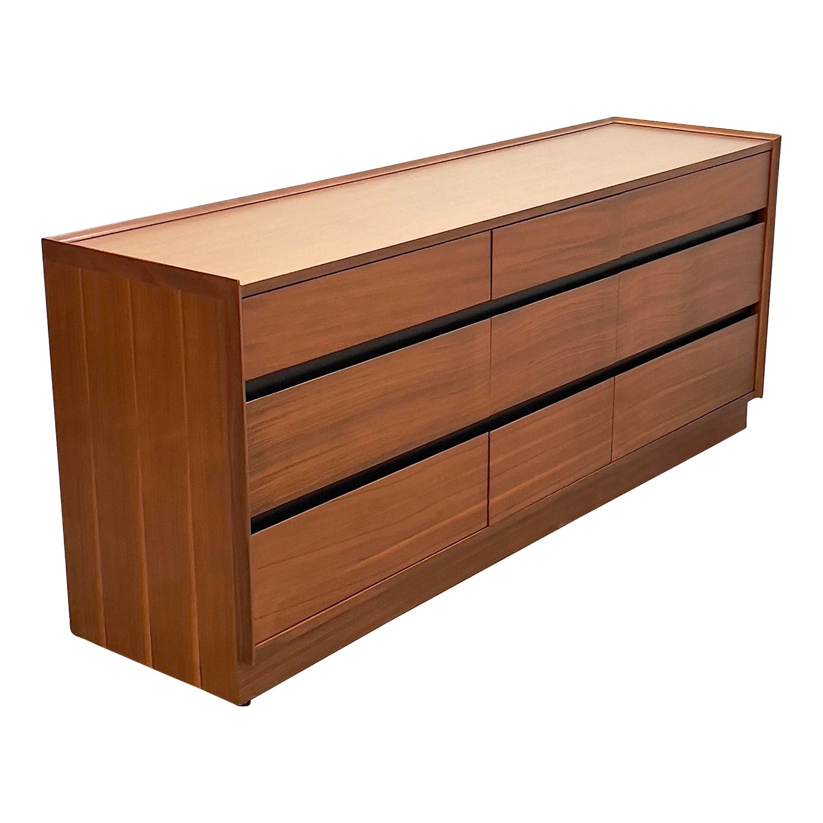 Mid Century Modern Dillingham Dresser | Chairish