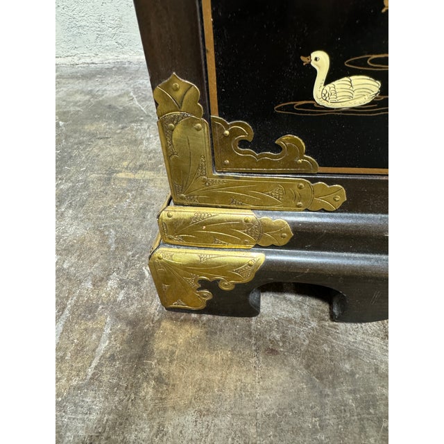 Vintage Chinoiserie 4 Drawer Chest | Chairish