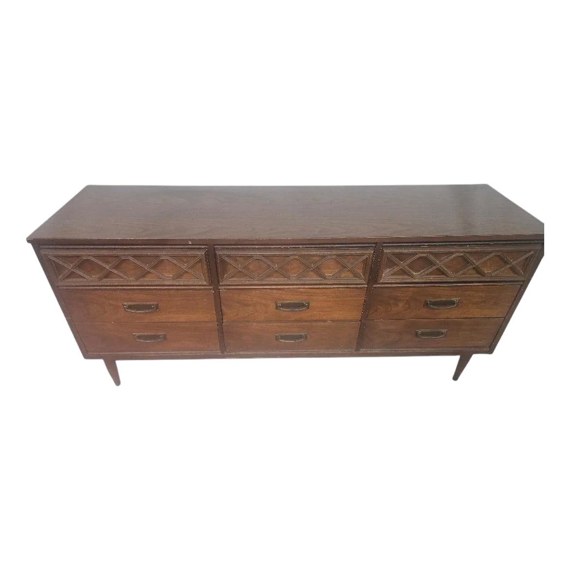 1960s Mid Century Modern “Tavern Walnut” 9 Drawer Dresser by Bassett | Chairish