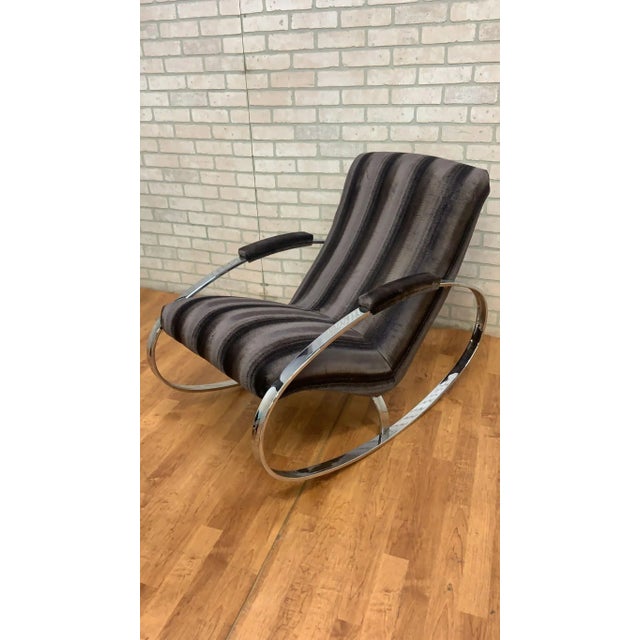 1960s Mid Century Modern Milo Baughman Chrome Flat Bar Oval Rocking ...