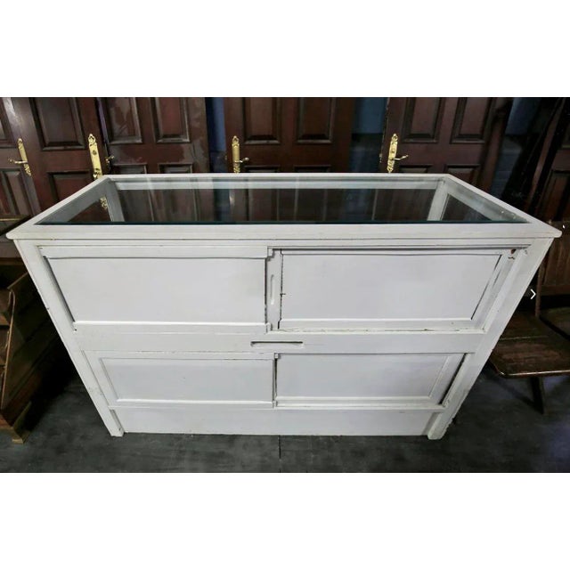 Mid 20th Century White Showcase With Beveled Glass | Chairish