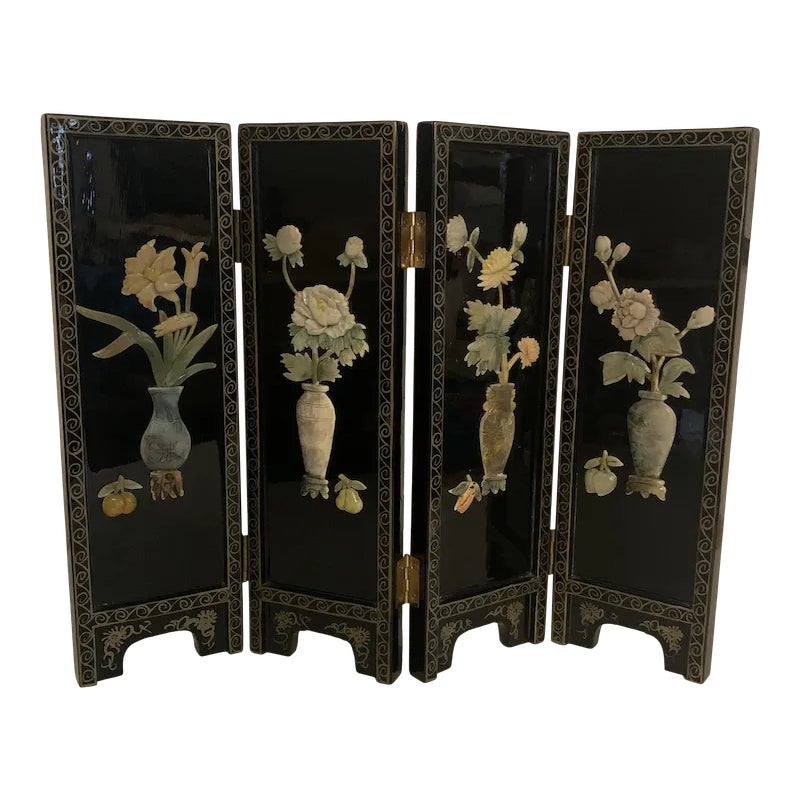 Mid-Century Modern Lacquer & Jade Table Top Screen | Chairish