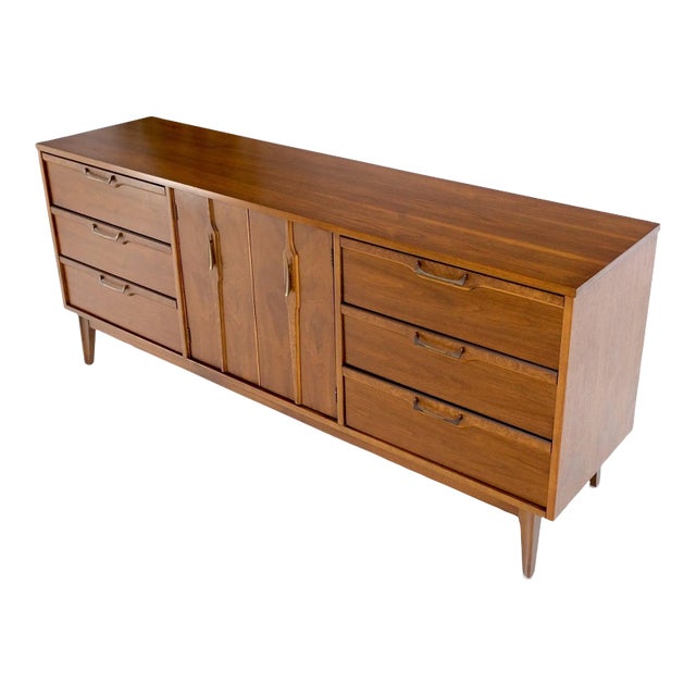 Modern long dresser store