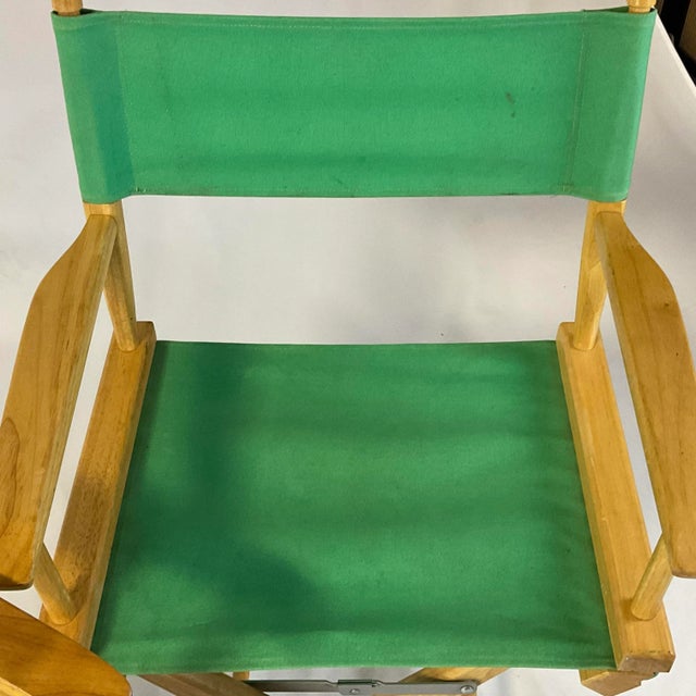 Vintage Folding Directors Chairs in Kelly Green - A Pair | Chairish