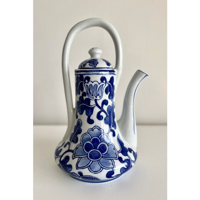 Vintage Seymour Mann Blue & White Teapot | Chairish