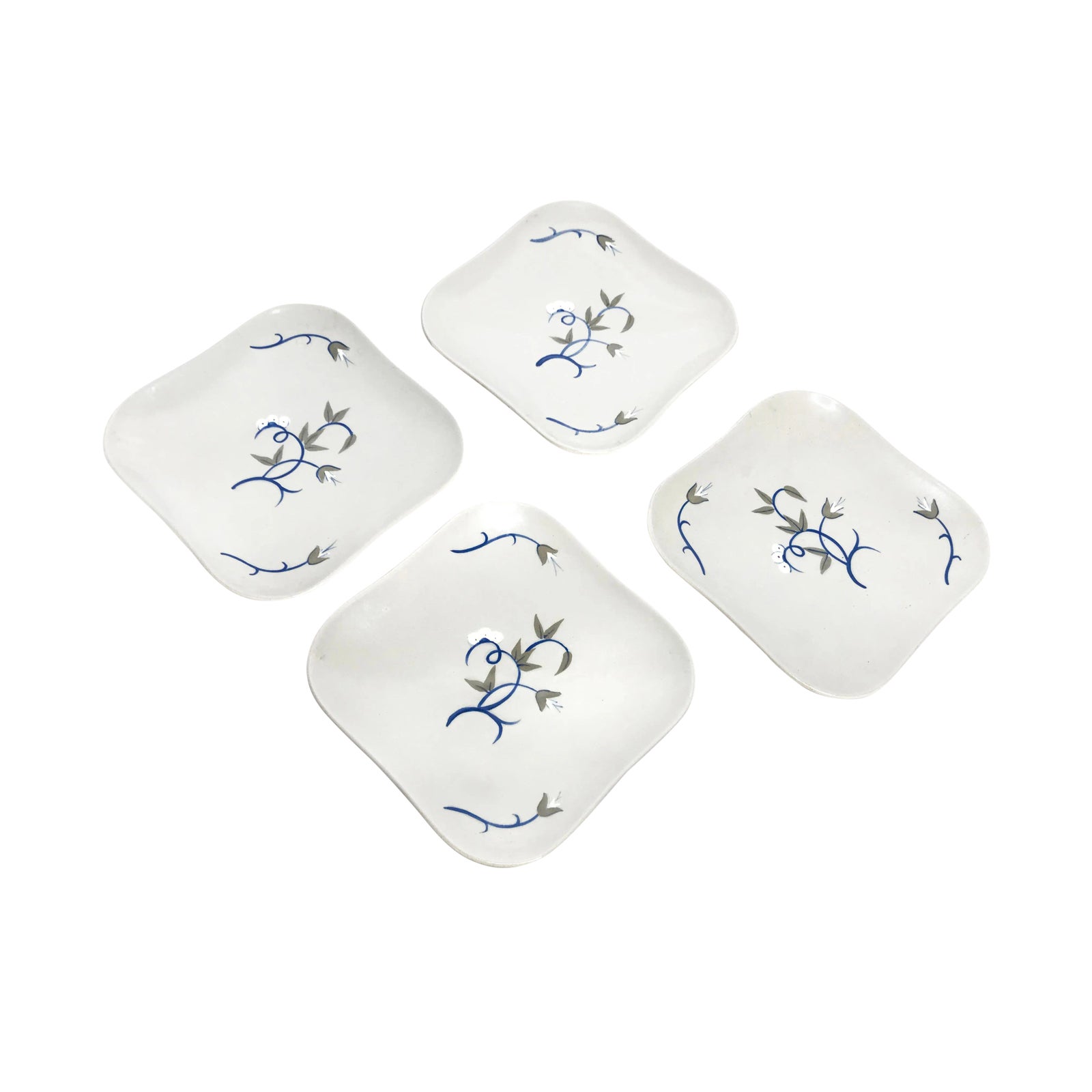 1940s Arts and Crafts Hand Made Weil Ware Floral Plates - Set of 4 ...