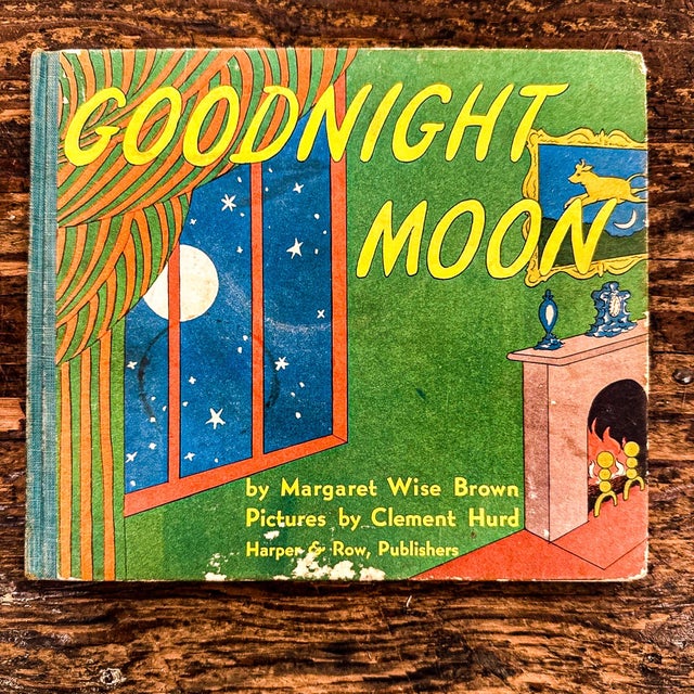 Rare "Goodnight Moon" Children's Book From 1947 | Chairish
