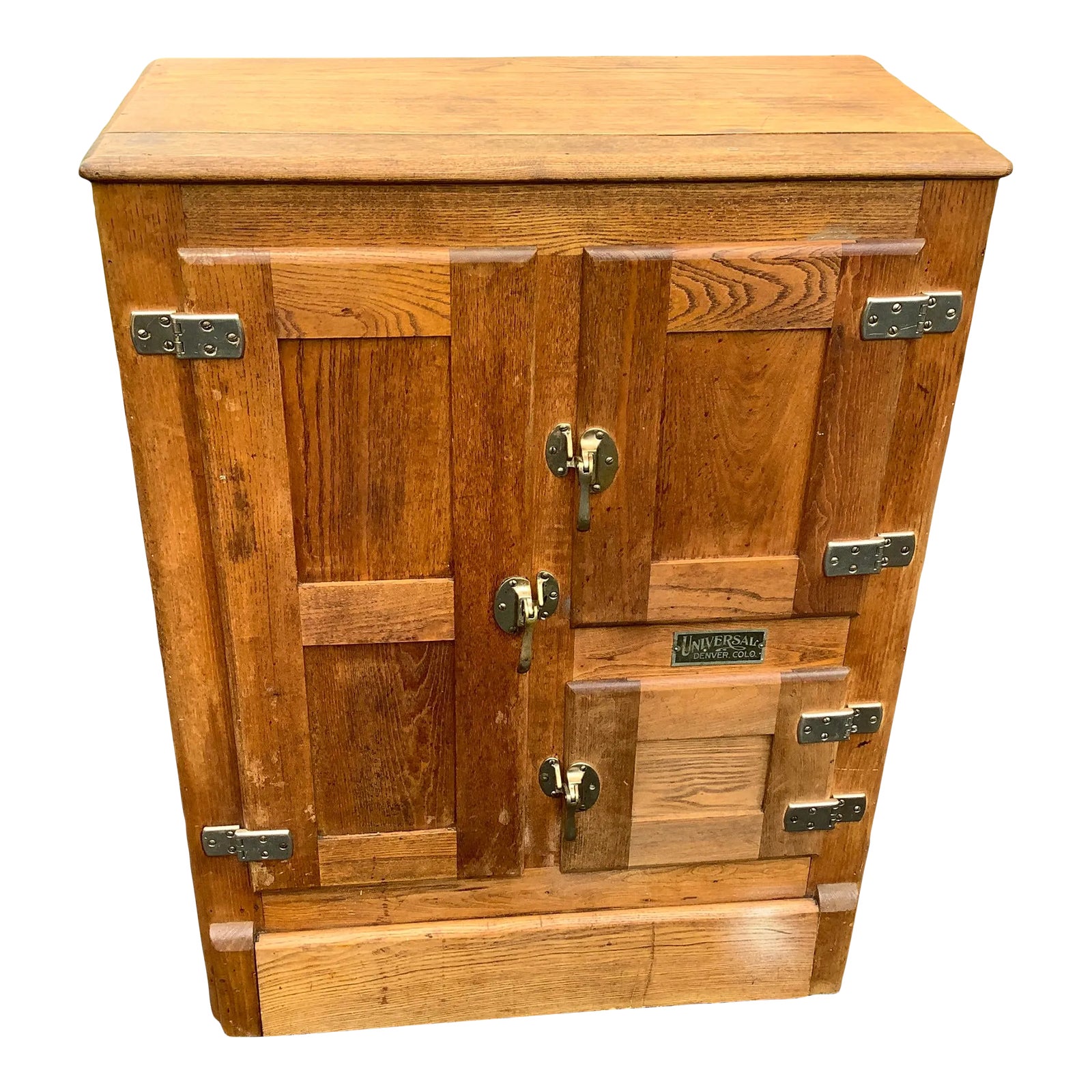1900's Universal Denver Colorado Oak Ice Box | Chairish