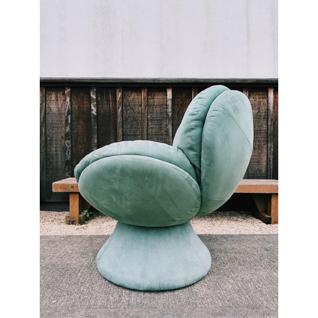 Late 20th Century Post Modern Pedestal Base Swivel Chair in Leather by ...