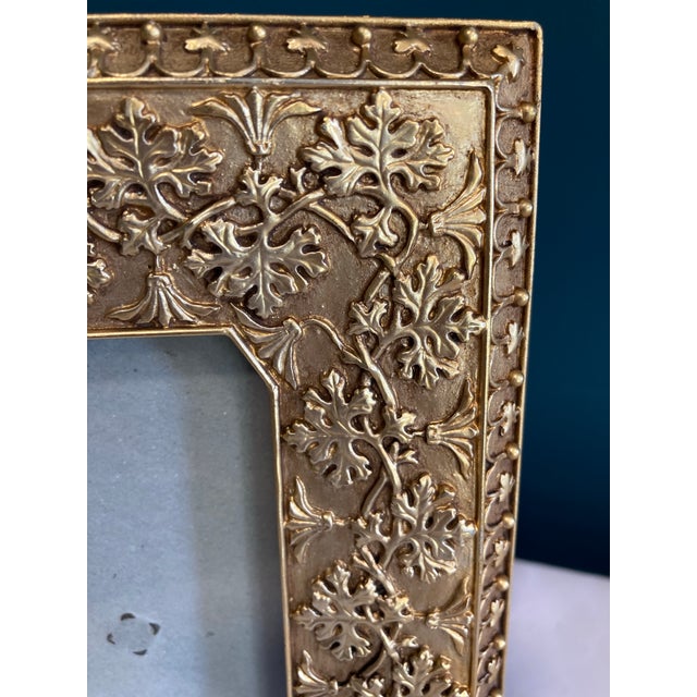 Vintage Leaf Gold Picture Frame | Chairish