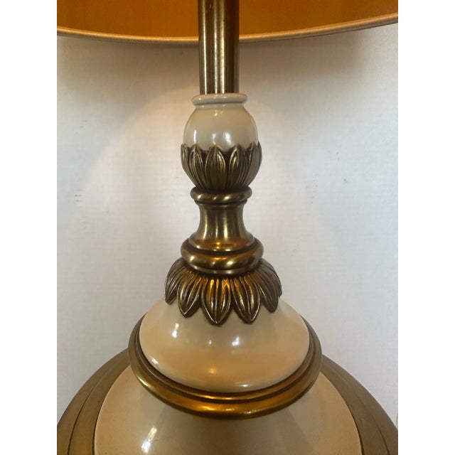 Vintage Stiffel Beige Enameled Brass Table Console Lamp With Original ...