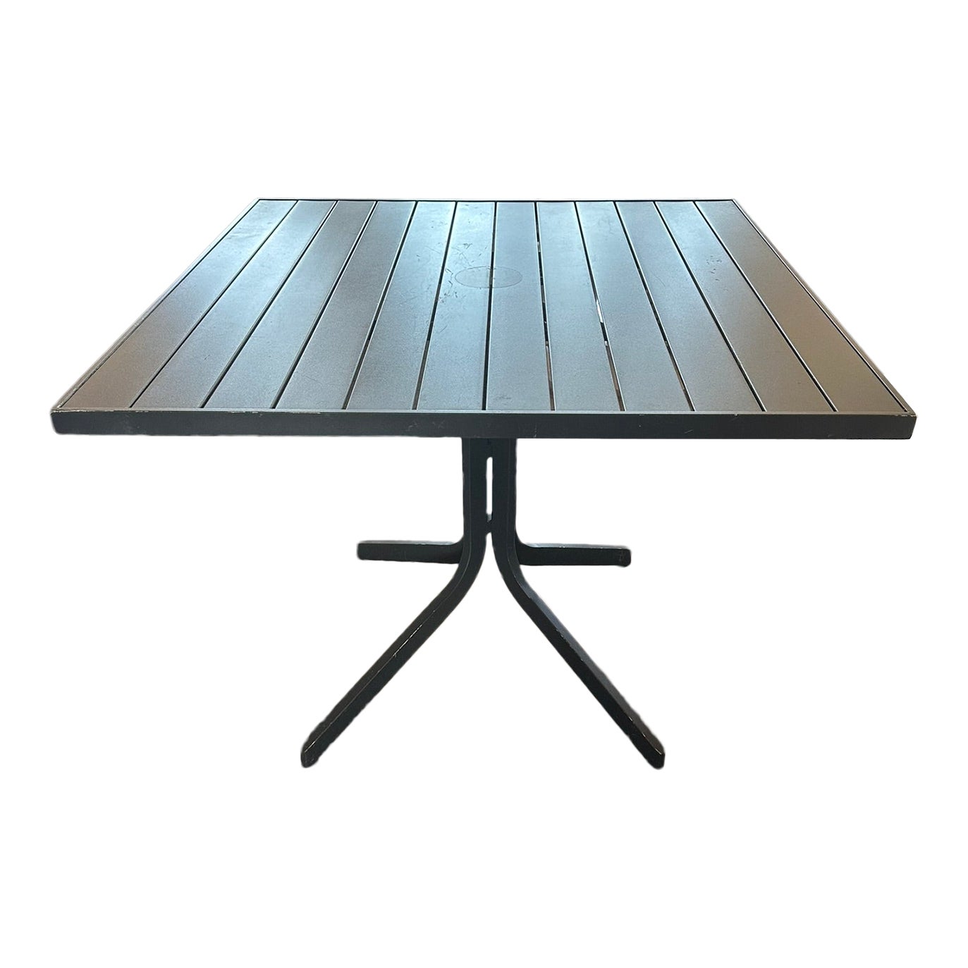 Crate Barrel Lanai 35 Square Fliptop Outdoor Dining Table
