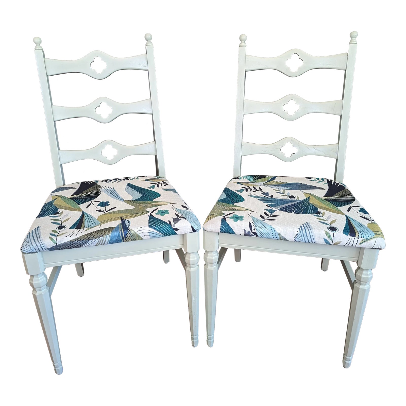 Mid 20th Century Pair of Ladderback Quatrefoil Chairs by Liberty Chair ...