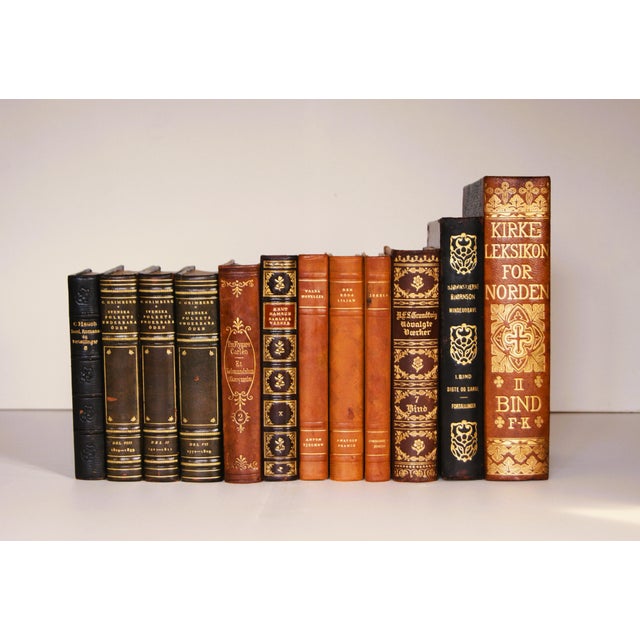 94 Fine Antique Leather Books From Early 1900 With Decorative Gilding ...