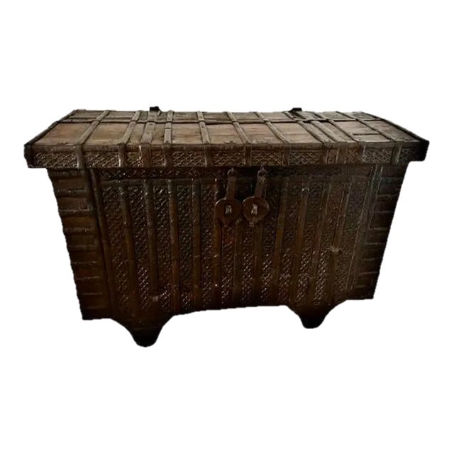 Original and Antique 1900s Indian Trunk / Chest | Chairish