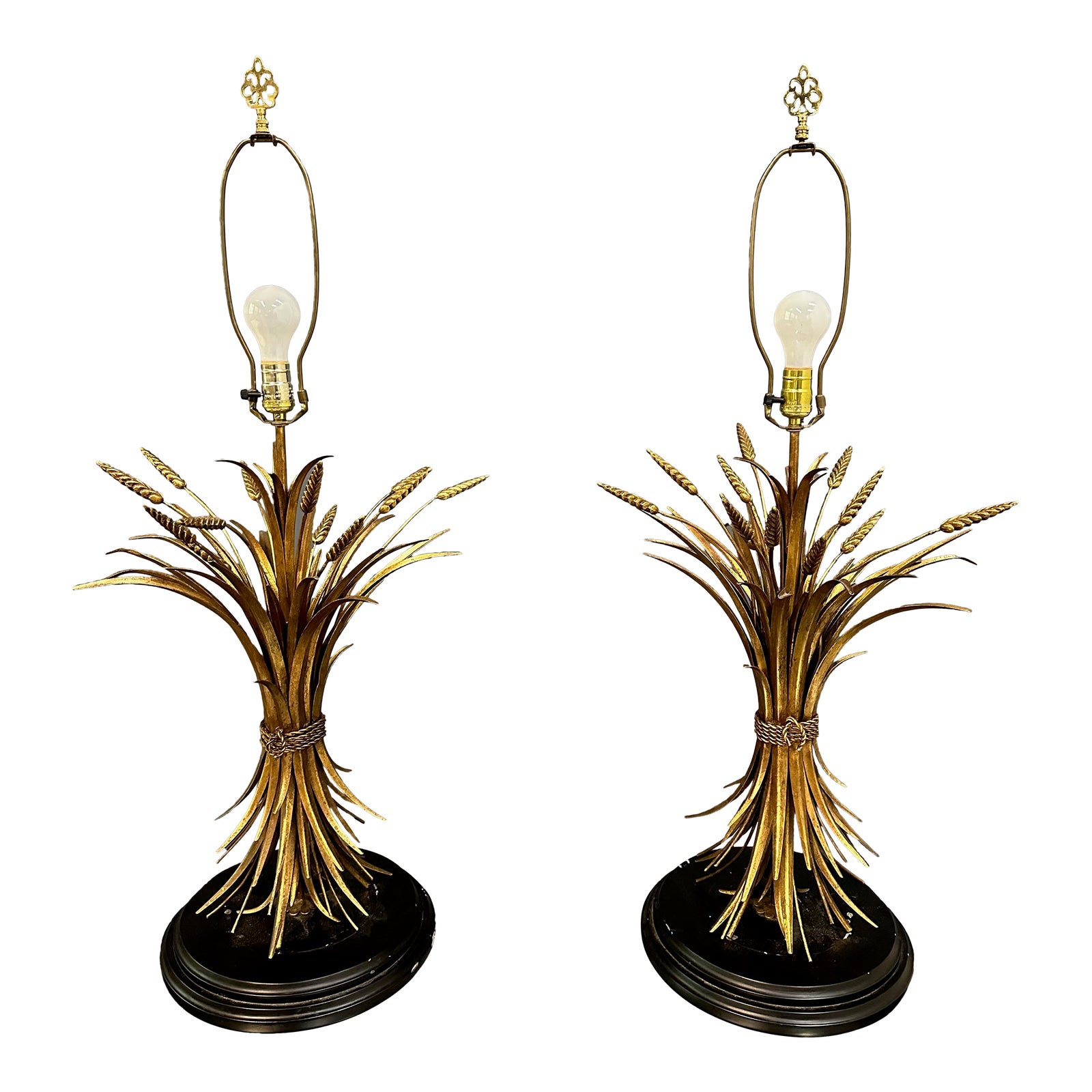 Large Pair of Mid-Century Italian Gilt Metal Sheaf of Wheat Table Lamps ...