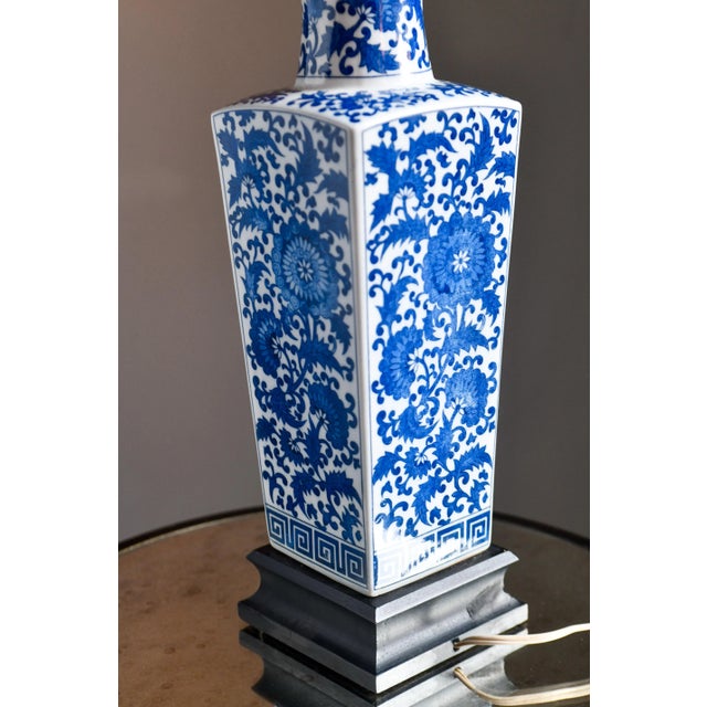 Vintage Ceramic Blue and White Asian Greek Key Black Stand Tall Table ...