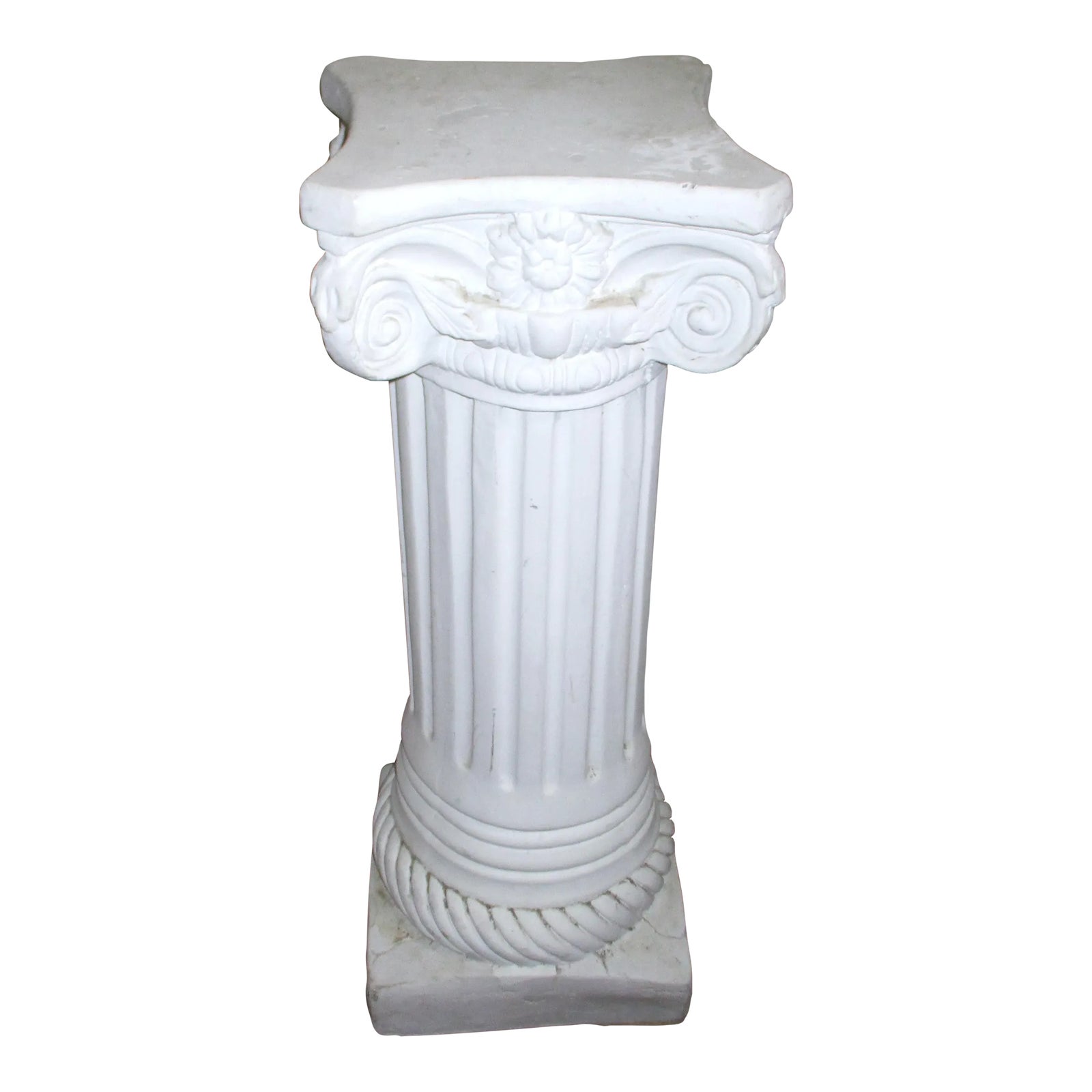 Vintage Neoclassical Ornate Flower & Ribbed Design Plaster Pedestal ...