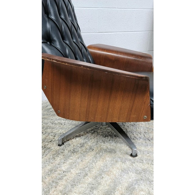 1960s Murphy Miller Mid-Century Modern Mr Chair & Ottoman Set | Chairish