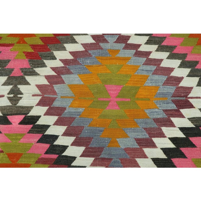Vintage Turkish Diamond Kilim Rug-5’8’x9’1" | Chairish