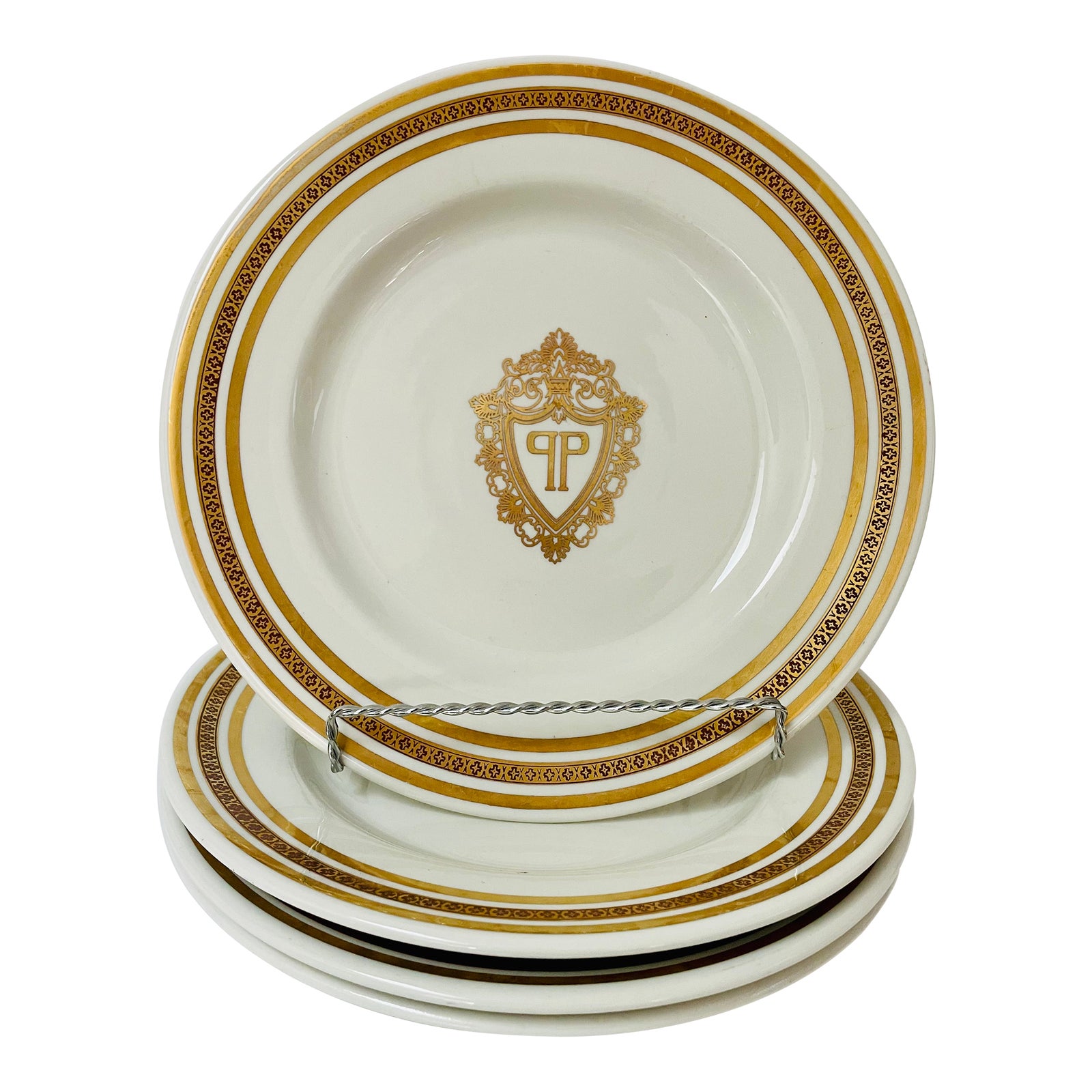 Rare Vintage Famous Plaza Hotel New York Dinner Plates | Chairish