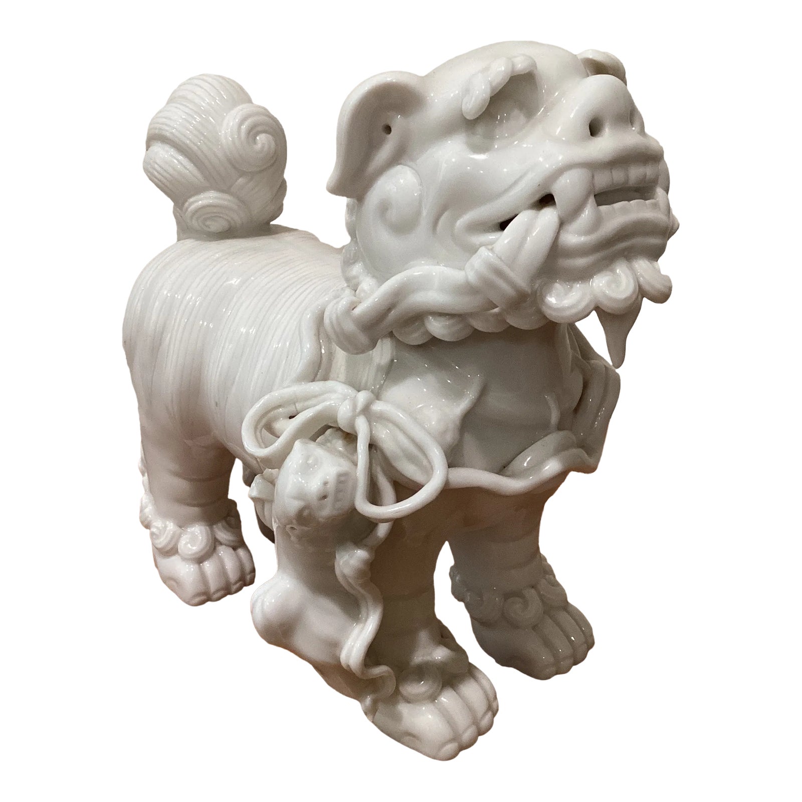 Early 19th Century China DeHua White Porcelain Handmade Stand Up Shi ...