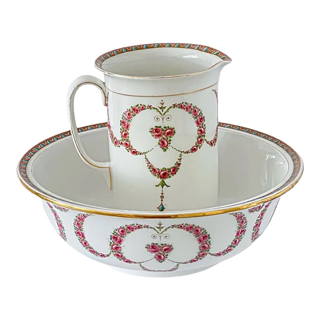 1930s Victorian English Shabby Chic Cottage Floral Large Ceramic Wash ...