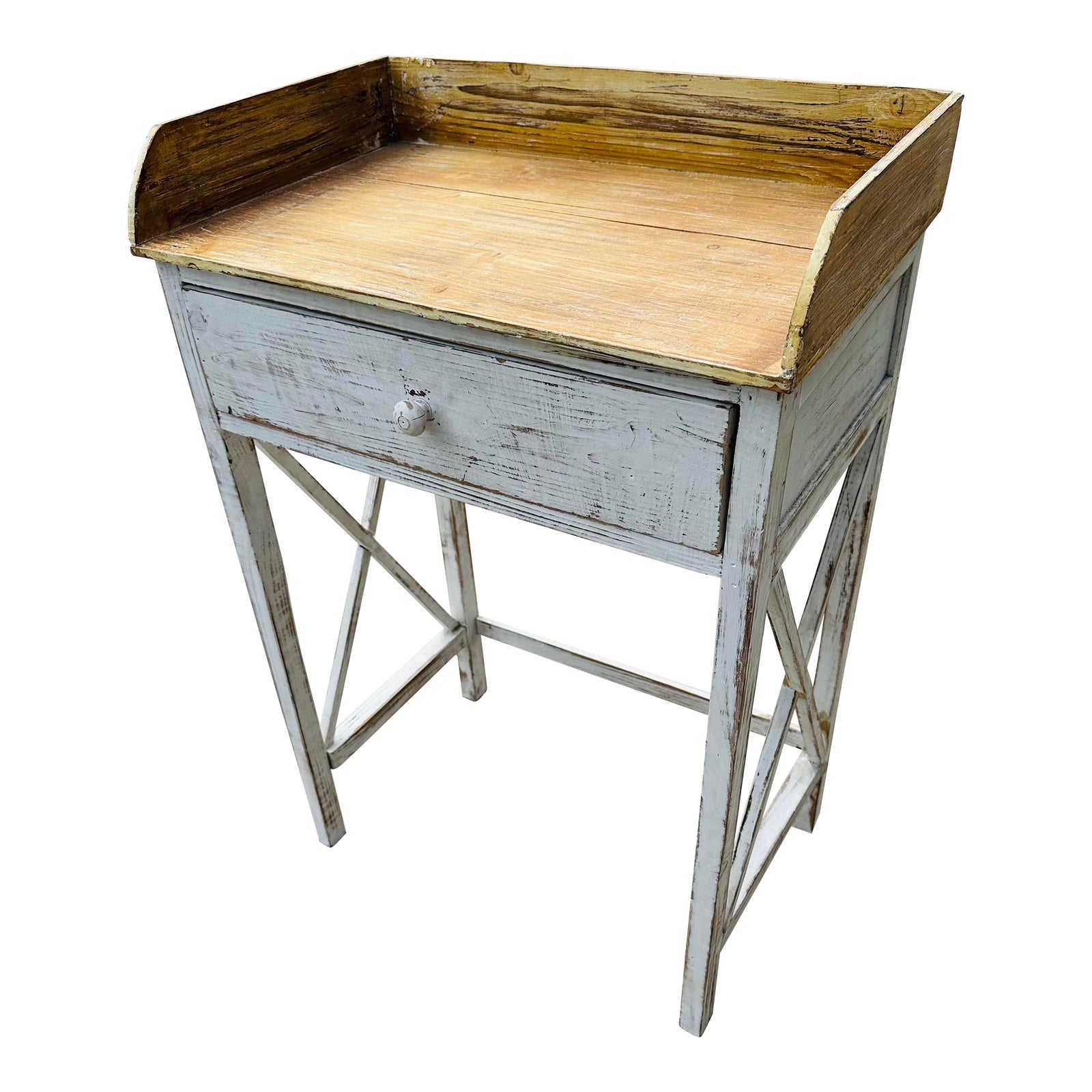 Cottage Chic Side Table | Chairish