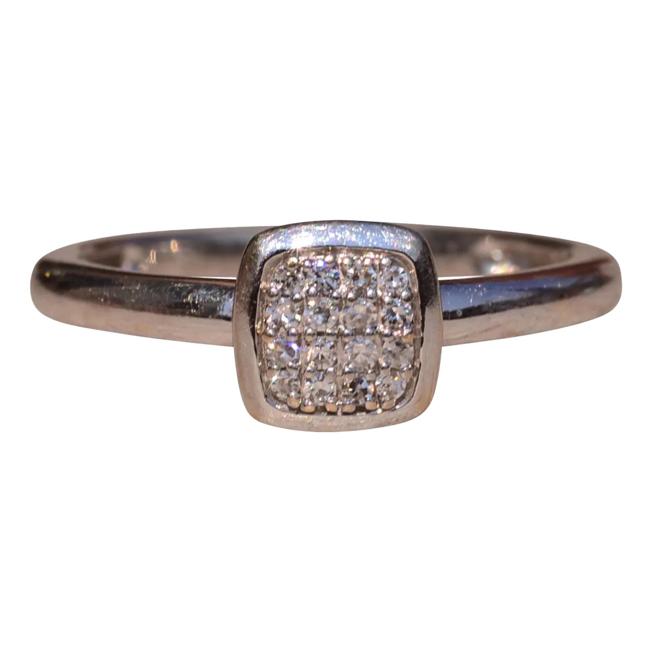 The Hull Drive: Cushion Shaped Diamond Cluster Engagement Ring in White ...