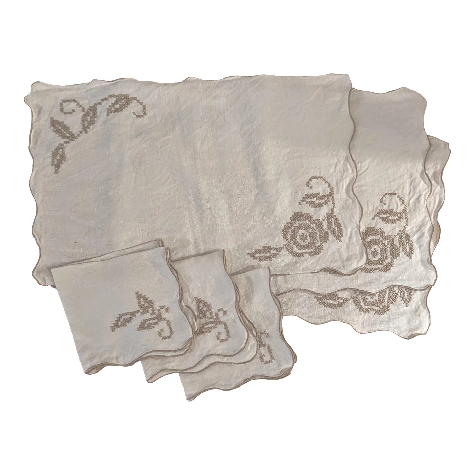 Mid 20th Century Hand Embroidered Floral Table Linens Set- 6 Pieces ...