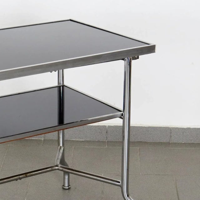 Tubular Side Table in Chrome and Glass | Chairish